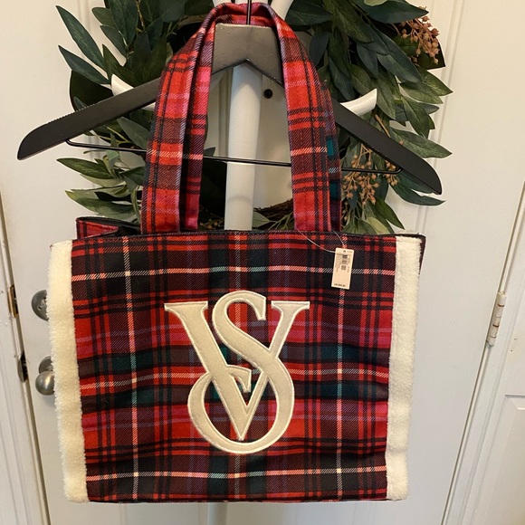 Victoria's Secret | Bags | Nwt Victorias Secret Large Plaid Tote Bag Vs ...